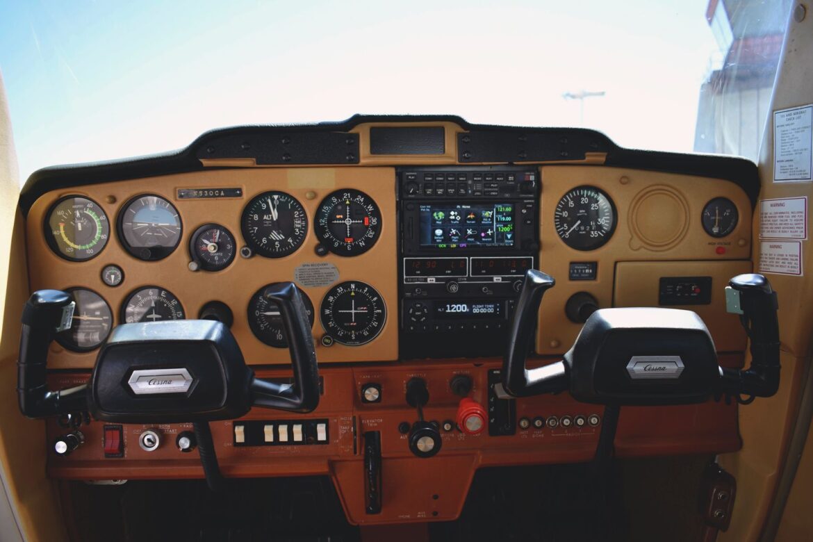 N530CA – San Carlos Flight Center