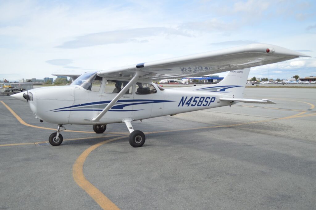 Fleet Aircraft - San Carlos Flight Center